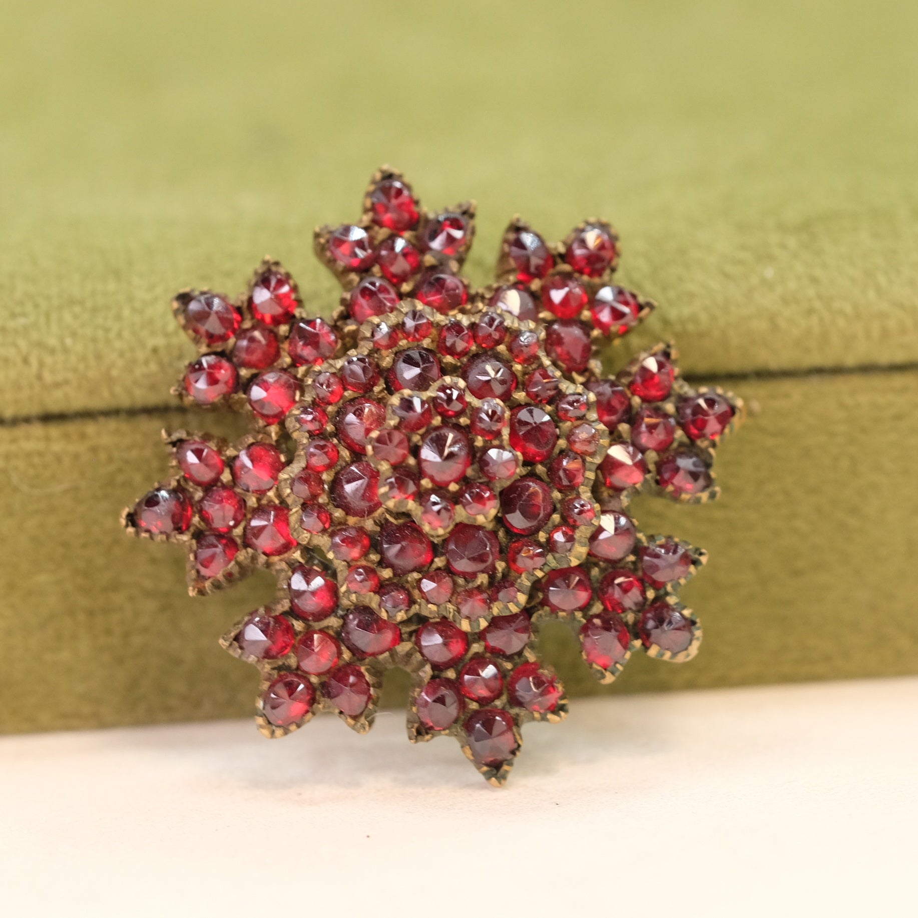 Victorian Garnet pin/Pendant – Antiques by Anna